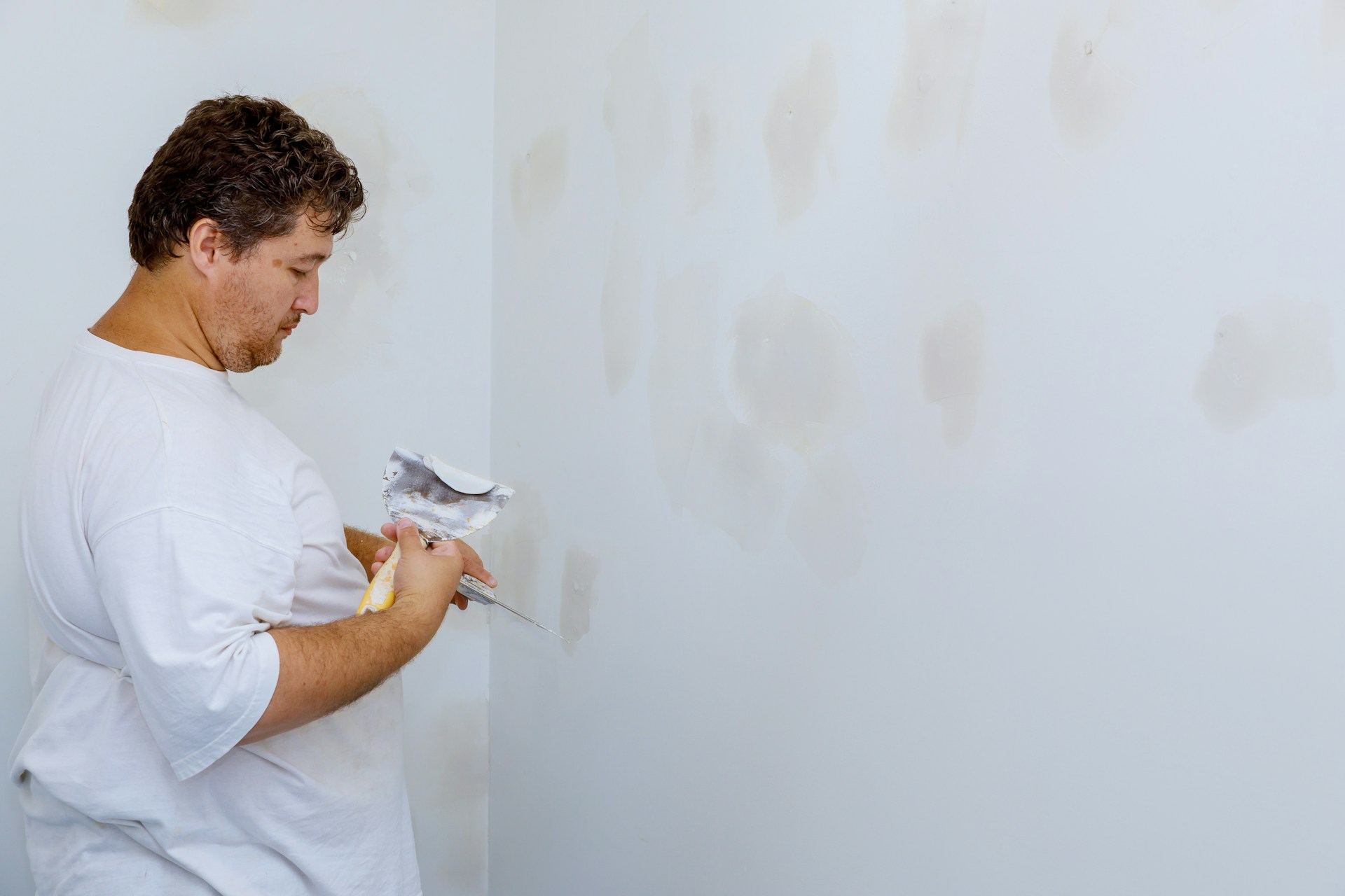 Easy Steps to Prep Your Walls for Painting